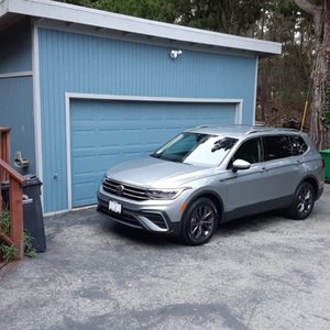 BMW OF MONTEREY - 62 Photos & 331 Reviews - 1 Geary Plz, Seaside ...