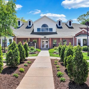 KINGSTOWNE RESIDENTIAL OWNERS - Updated August 2025 - 25 Photos & 11 ...