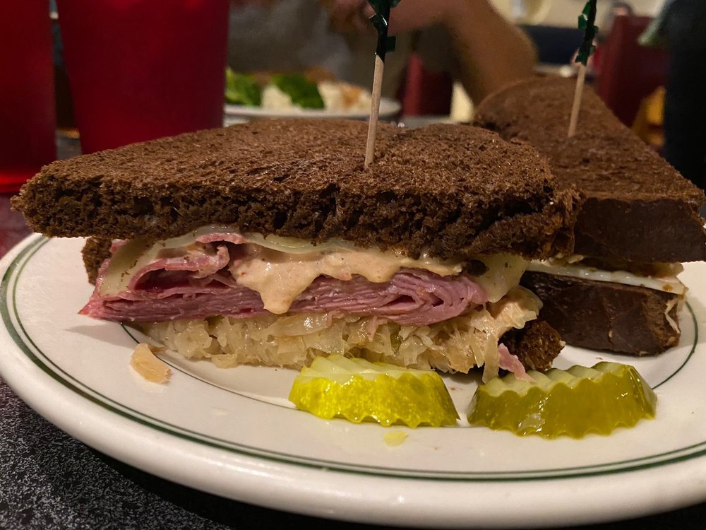 HUBBARD AVENUE DINER - Updated August 2024 - 225 Photos & 385 Reviews ...