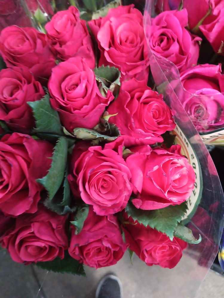 MANHATTAN FLOWER SHOP - Updated April 2025 - 400 W 45th St, New York ...