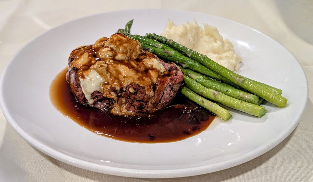 REVERE - Updated March 2025 - 135 Photos & 176 Reviews - 802 River Rd ...