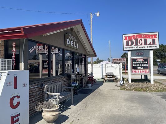 LITTLE RIVER DELI - Updated December 2025 - 62 Photos & 107 Reviews ...