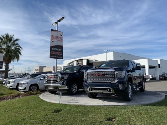 FREMONT BUICK GMC - 129 Photos & 448 Reviews - 5939 Auto Mall Pkwy ...