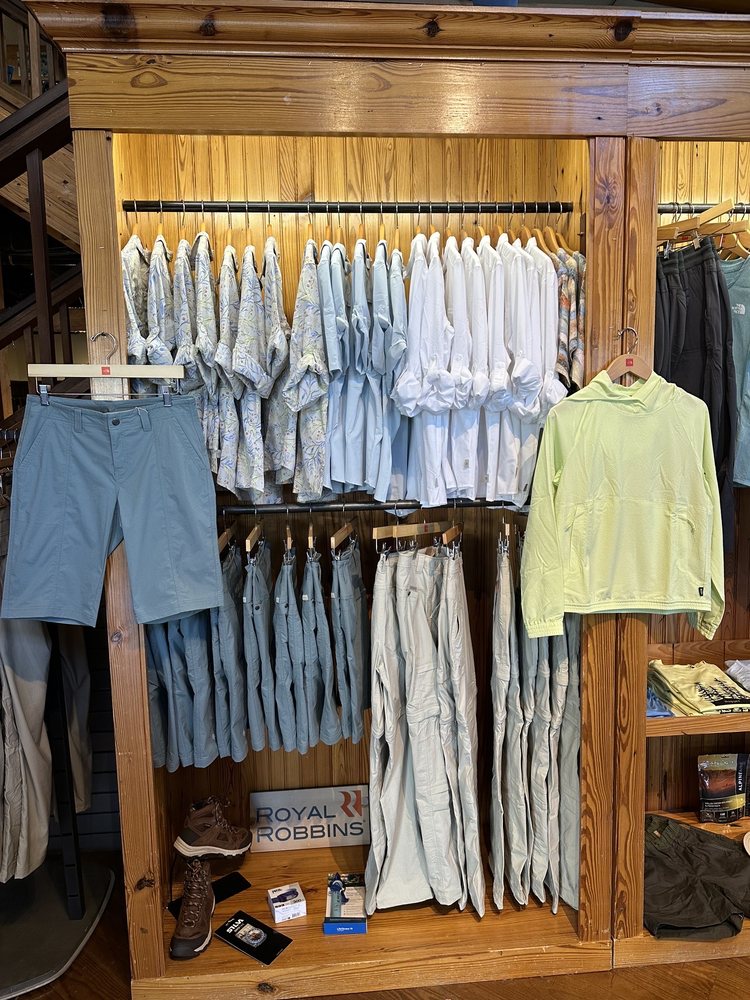 THE BACKPACKER - Updated December 2025 - 32 Photos & 16 Reviews - 7656 ...