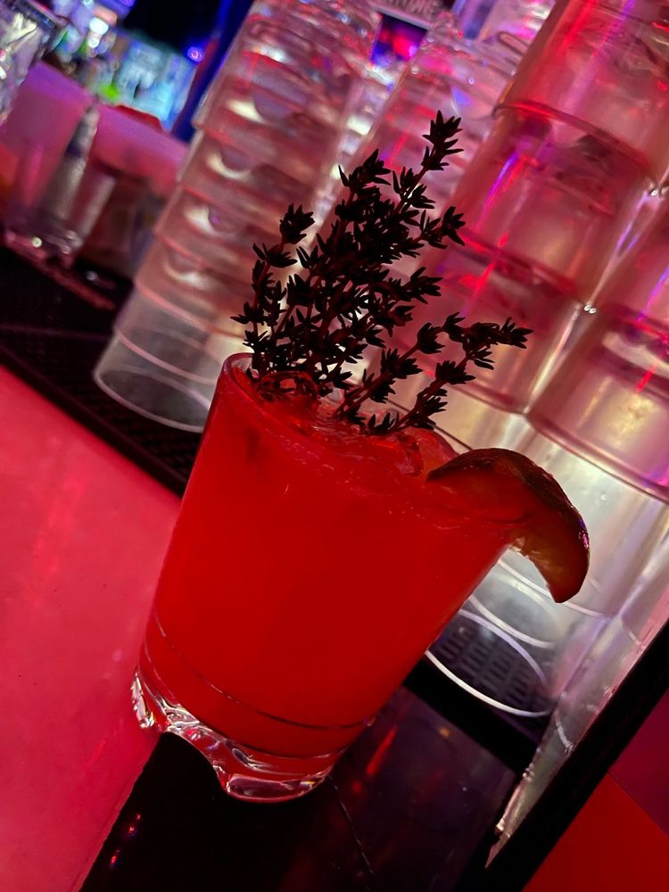 APPLE WILLOWBROOK - Updated April 2024 - 27 Photos & 122 Reviews - 1400 ...