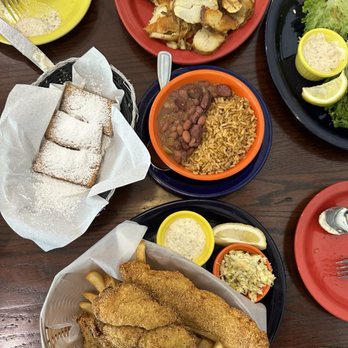 CLEMENTINE’S - Updated July 2025 - 982 Photos & 1014 Reviews - 18070 ...