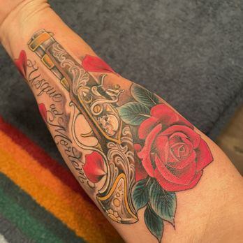 CONTRA TATTOO - Updated October 2025 - 78 Photos & 16 Reviews - 1030 N ...