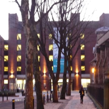 THE UNIVERSITY OF MANCHESTER MAIN LIBRARY - Updated July 2025 - 17 ...