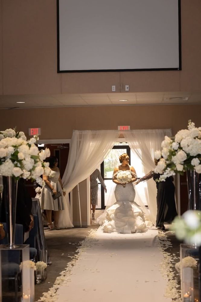 ELLAZ BRIDAL - Updated September 2025 - 11 Photos - 10290 Philips Hwy ...