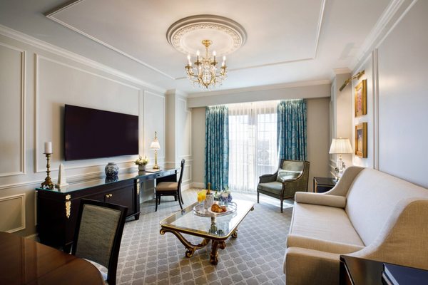 HOTEL CARMICHAEL - 140 Photos & 41 Reviews - 1 Carmichael Square ...