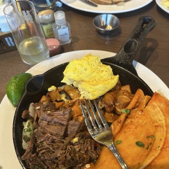 HASH KITCHEN - Updated December 2025 - 558 Photos & 240 Reviews - 9250 ...