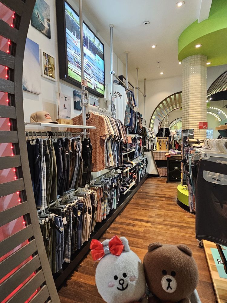 SERA’S SURF N’ SHORE - Updated January 2026 - 26 Photos & 12 Reviews ...