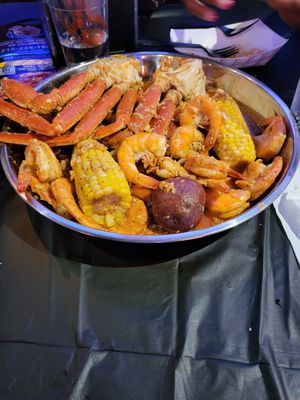 RED CRAB JUICY SEAFOOD - Updated December 2024 - 64 Photos & 35 Reviews ...