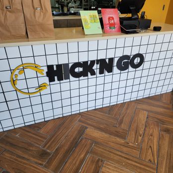 CHICKNGO - Updated October 2025 - 57 Photos & 28 Reviews - 2242 Hylan ...