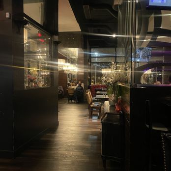 STATION 4 - Updated February 2025 - 993 Photos & 1298 Reviews - 1101 ...