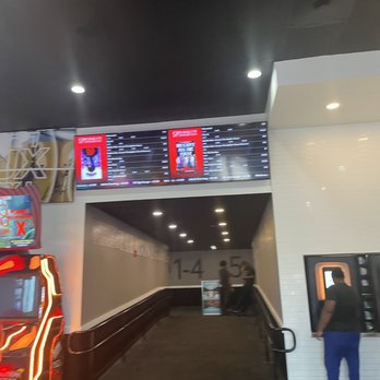 PARAGON THEATERS CORAL SQUARE - Updated June 2025 - 189 Photos & 92 ...
