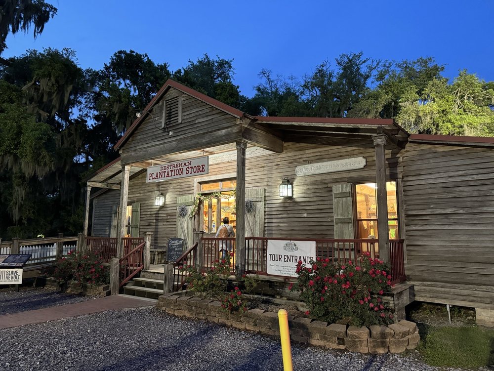 DESTREHAN PLANTATION - Updated June 2024 - 422 photos & 99 avis - 13034 ...