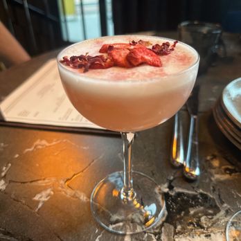 WELTON ROOM - Updated December 2024 - 933 Photos & 273 Reviews - 2590 ...