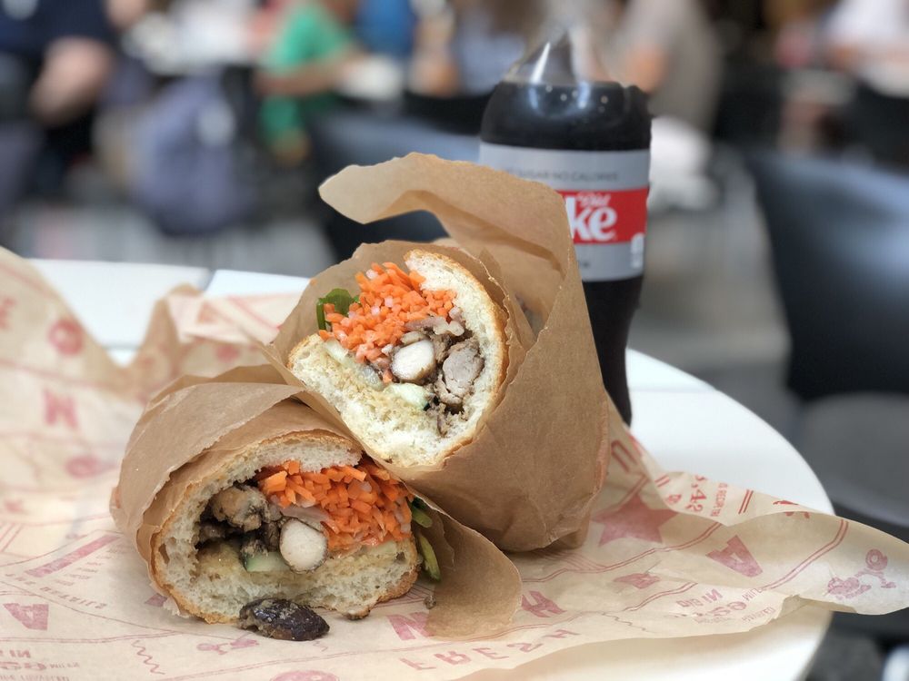 BUN MEE - 402 Photos & 256 Reviews - Vietnamese - 780 S Airport Blvd ...