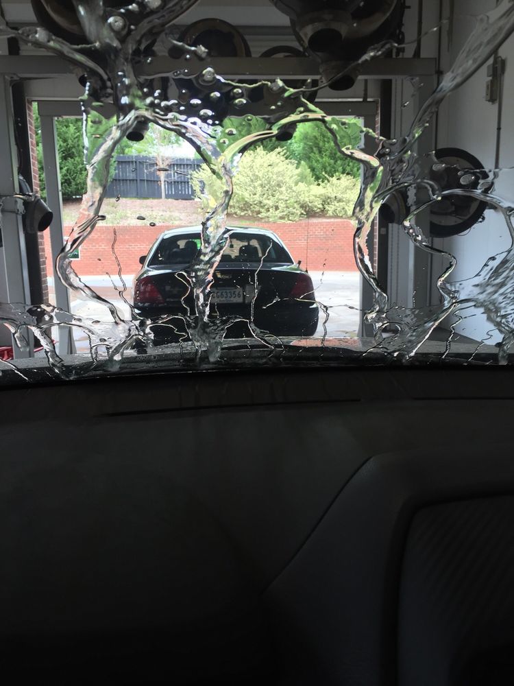 SNAPPY EXPRESS WASH - Updated June 2025 - 10 Photos - 4102 Clemson Blvd ...