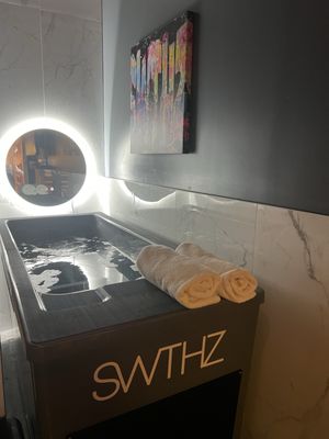 SWEATHOUZ - Updated October 2025 - 19 Photos & 12 Reviews - 5724 Hamlin ...