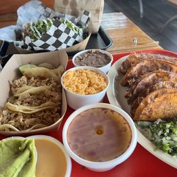 TACOS OASIS - Updated December 2025 - 269 Photos & 334 Reviews - 623 E ...