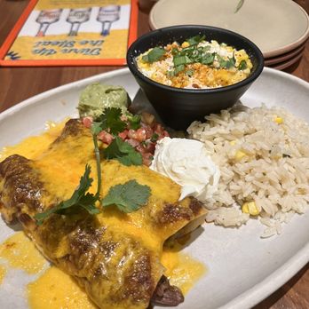 BLANCO COCINA + CANTINA - Cocktail Bar - 530 Broadway, Nashville ...