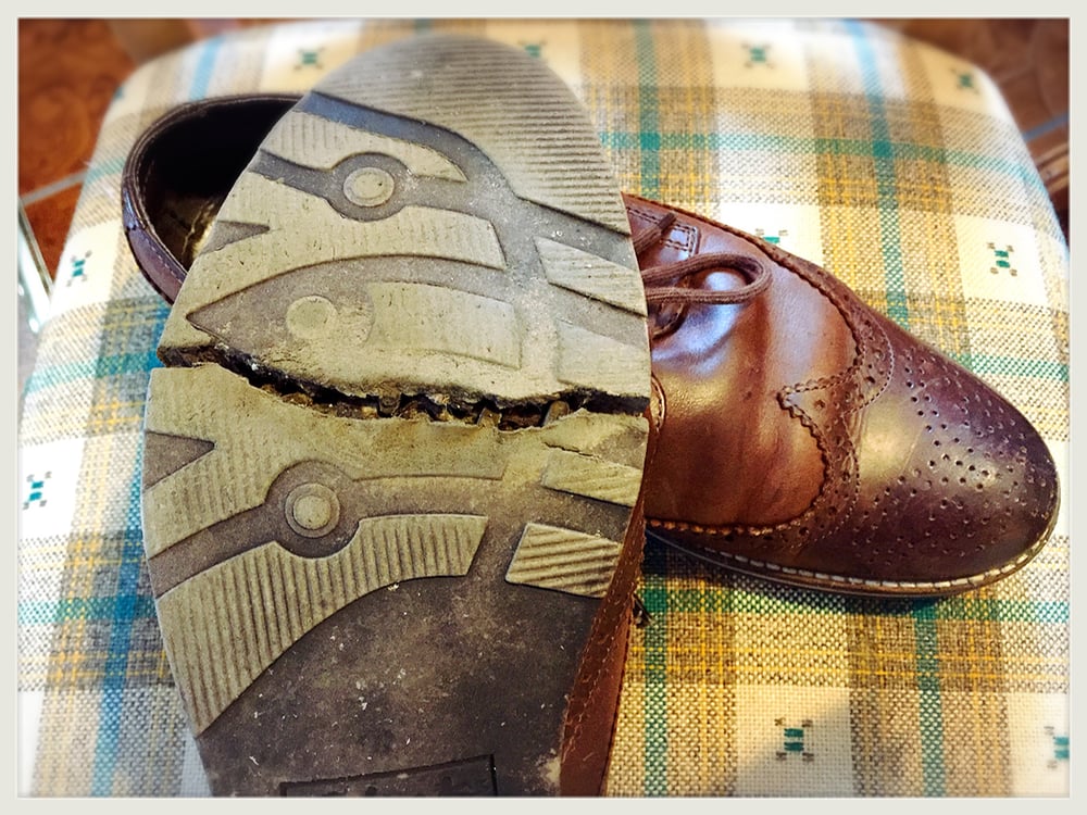 CLARKS INTERNATIONAL - Updated March 2025 - 25 Henry Street, Dublin ...