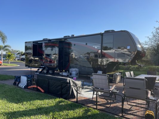 LAZYDAYS RV OF TAMPA - Updated December 2025 - 196 Photos & 636 Reviews ...