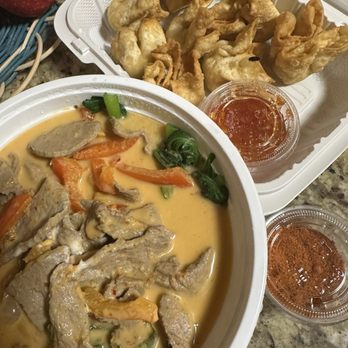 YOKSOD NOODLES AND THAI - Updated December 2025 - 28 Photos & 21 ...