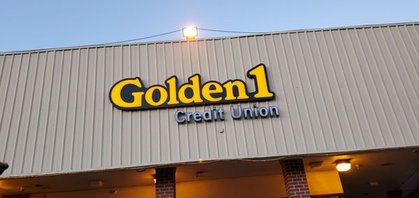 GOLDEN 1 CREDIT UNION - Updated April 2026 - 10 Photos & 39 Reviews ...