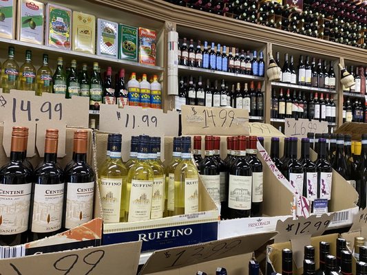 MOLINARI DELICATESSEN - 1081 Photos & 1263 Reviews - 373 Columbus Ave ...