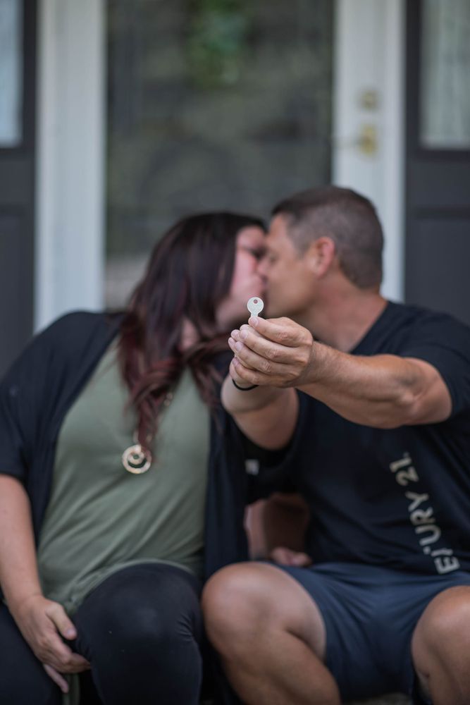 CHRIS STAGER REAL ESTATE GROUP - CENTURY 21 PINNACLE - Updated November ...