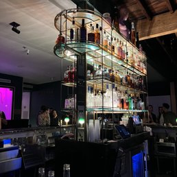 THE ROBINSON COCKTAIL LOUNGE - Updated July 2025 - 844 Photos & 386 ...