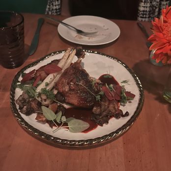 LILITH - Updated February 2025 - 313 Photos & 85 Reviews - 238 Spahr St ...