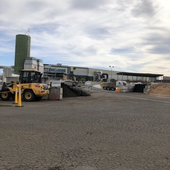 DAVIS STREET TRANSFER STATION & GARDEN CENTER - Updated January 2026 ...