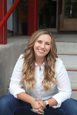 CAROLINE HOBBS, REALTOR-BROKER | HELLO HOMES GROUP-REWARD REALTY ...