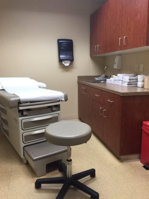 VIP URGENT CARE - Updated January 2026 - 13 Photos & 73 Reviews - 100 S ...