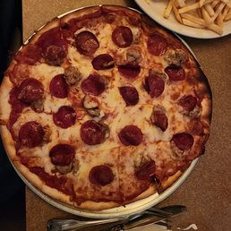 LISA’S PIZZERIA - Updated July 2025 - 78 Photos & 178 Reviews - 2961 N ...