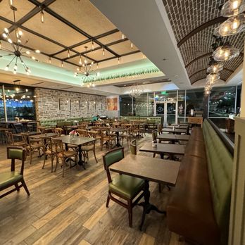 FADI’S MEDITERRANEAN GRILL - MEMORIAL - Updated October 2025 - 239 ...