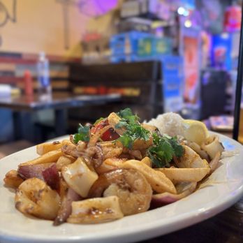 CAVEMAN KITCHEN - Updated October 2025 - 466 Photos & 694 Reviews - 102 ...