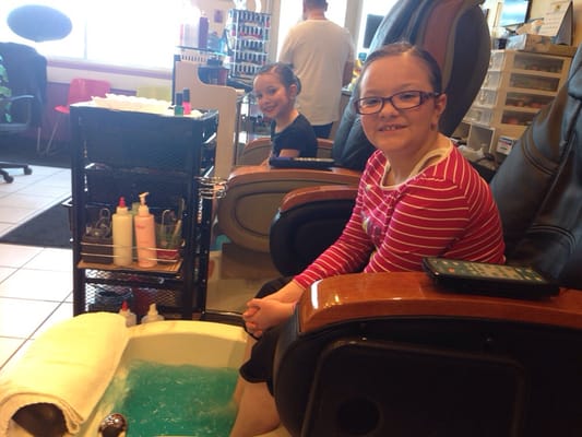 B PERFECT NAILS - Updated December 2025 - 11 Photos & 16 Reviews - 140 ...