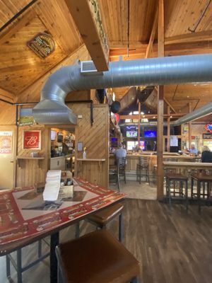 CURLY’S WATERFRONT SPORTS BAR & GRILL - Updated October 2024 - 108 ...