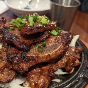 NUI - Updated October 2025 - 44 Photos - 4811 Main Street, Vancouver ...