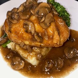 THE WHITE OAK COTTAGE - Updated July 2024 - 240 Photos & 93 Reviews ...