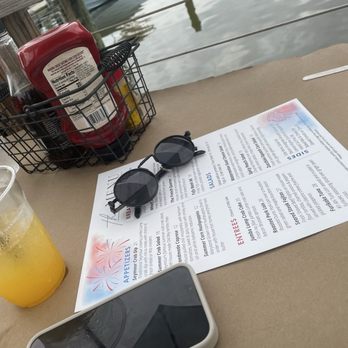 WHARF 38 - Updated January 2026 - 84 Photos & 54 Reviews - 479 Deale Rd ...