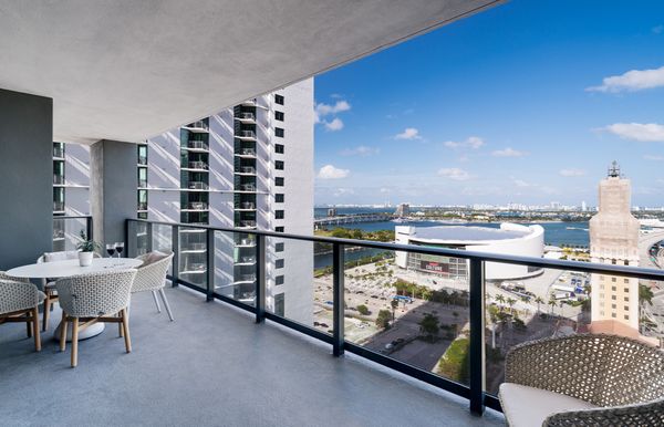 GALE MIAMI HOTEL & RESIDENCE - Updated January 2026 - 100 Photos & 38 ...