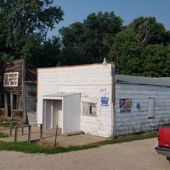 MONOWI TAVERN - Updated December 2025 - 17 Photos & 14 Reviews - 9 ...