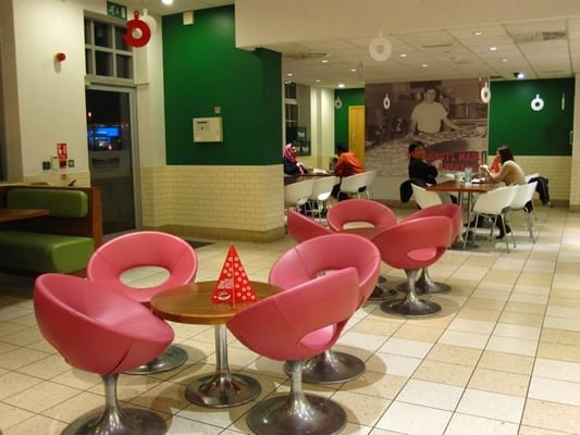 KRISPY KREME - Updated February 2025 - 10 Photos & 12 Reviews - 197 ...