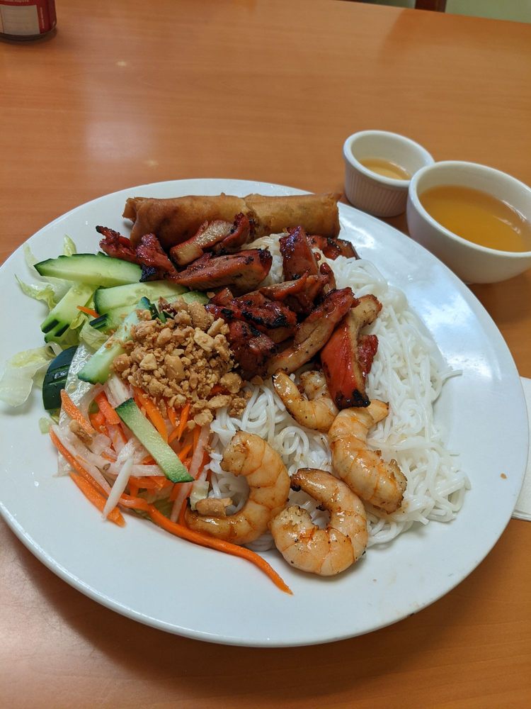 PHO TAY BAC - 264 Photos & 355 Reviews - 860 W Imperial Hwy, Brea, CA ...